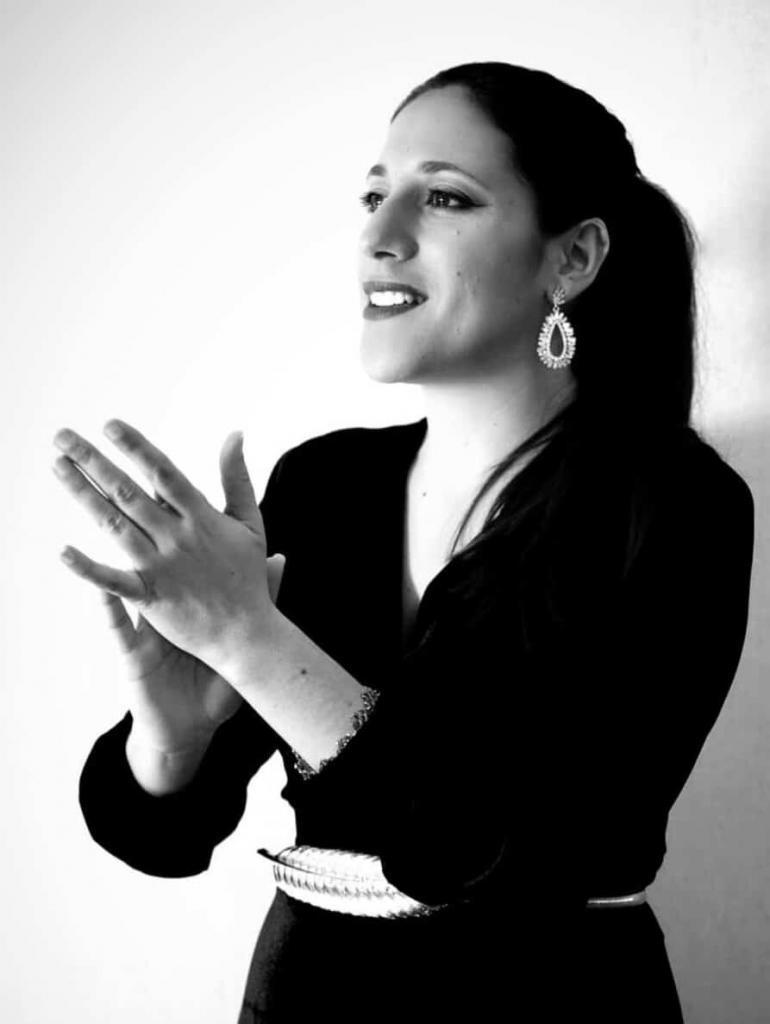 Sara Castellano - Estudio Flamenco Sevilla